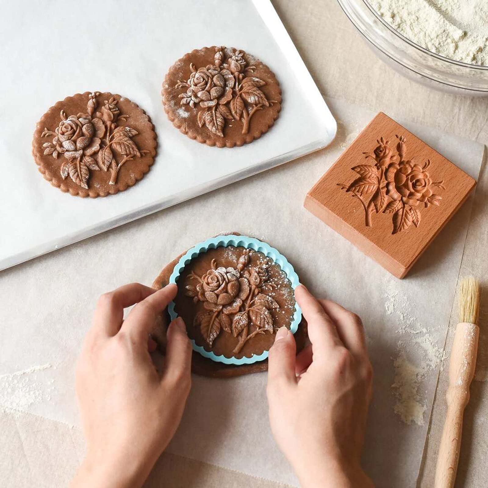 Cosybeau Cookie Stamp Carved Wood Mold Press Cookie Mold, Custom Wooden Biscuit Cutter Cookie Presses Stamps DIY Christmas Thanksgiving for Baking (Peony)