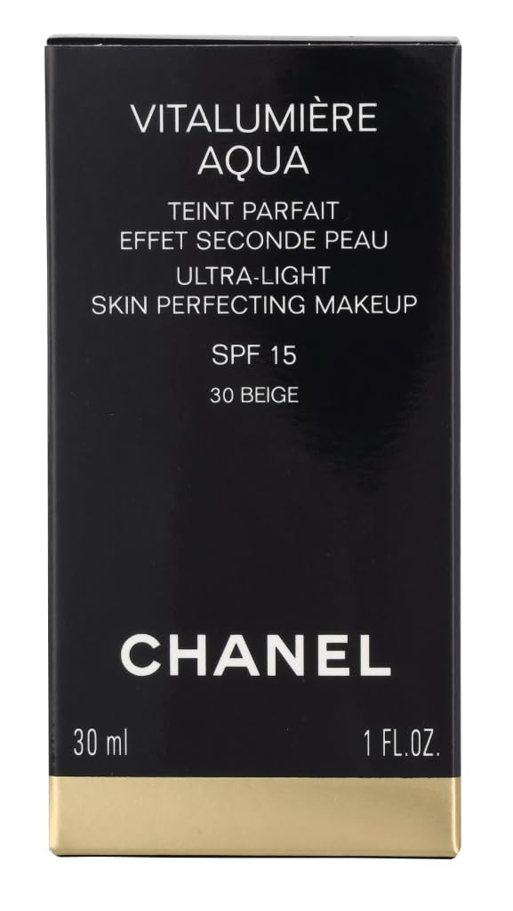 Chanel Vitalumiere Aqua Ultra Light Skin Perfecting Make Up SPF 15-121 Caramel Women Foundation 1 oz