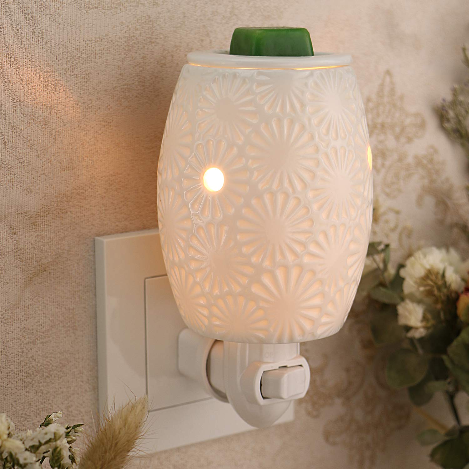 StarMoon Plug in Wax Outlet Warmer for Home Décor, Wax Warmer Plug in, Home Fragrance Diffuser, Removable Dish, No Flame, with One More Bulb (Daisy)