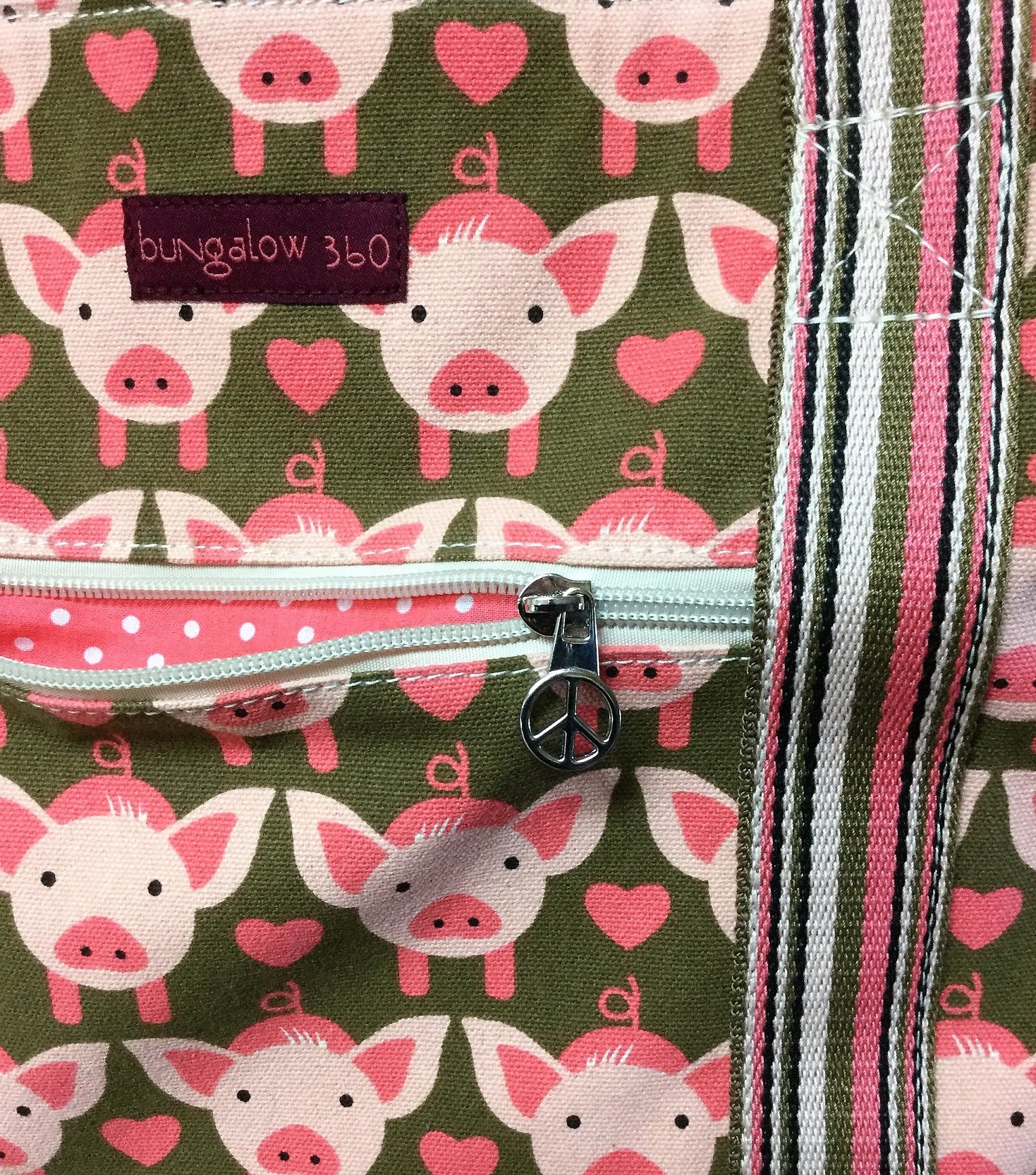 Bungalow 360 Striped Tote (Pig)