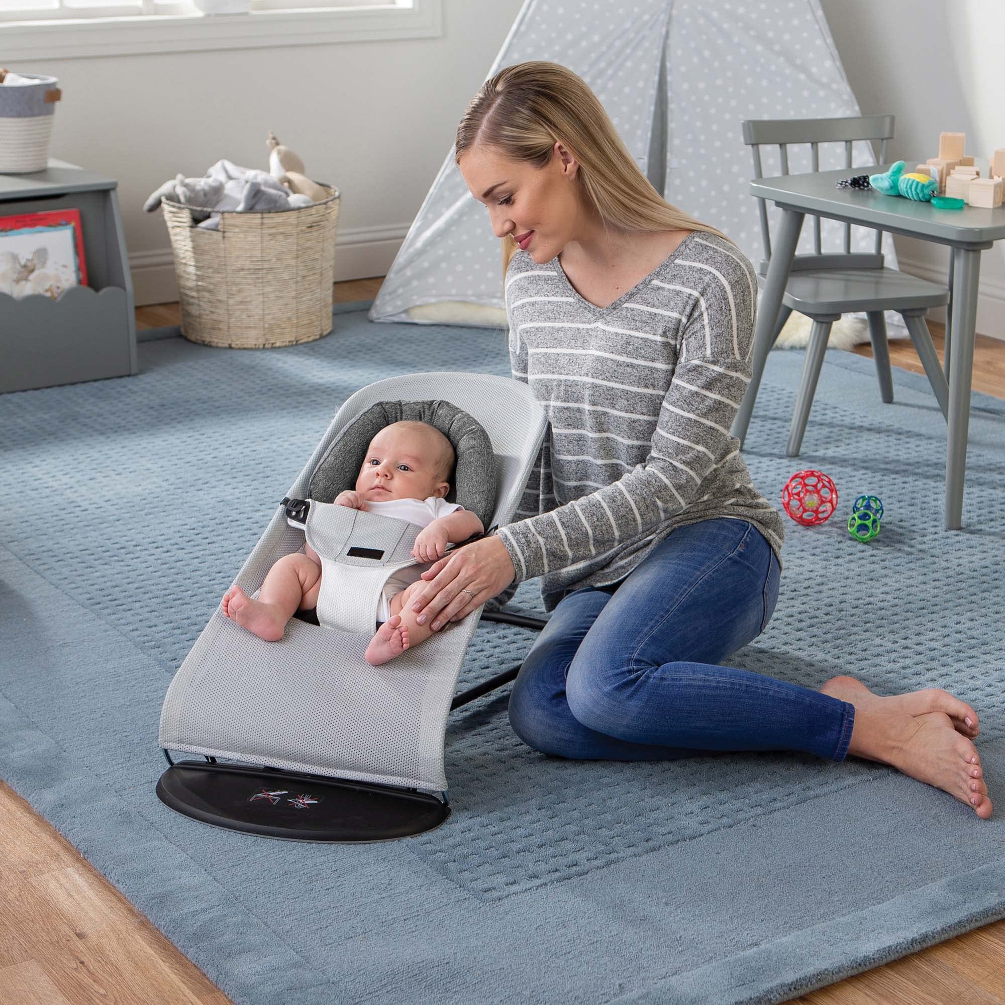 Boppy Head And Neck Support, Charcoal Heathered Reversible Fabric, With Removable Neck Support, For 3- or 5-point Harness Systems, For Strollers And Swings, 0+ Months