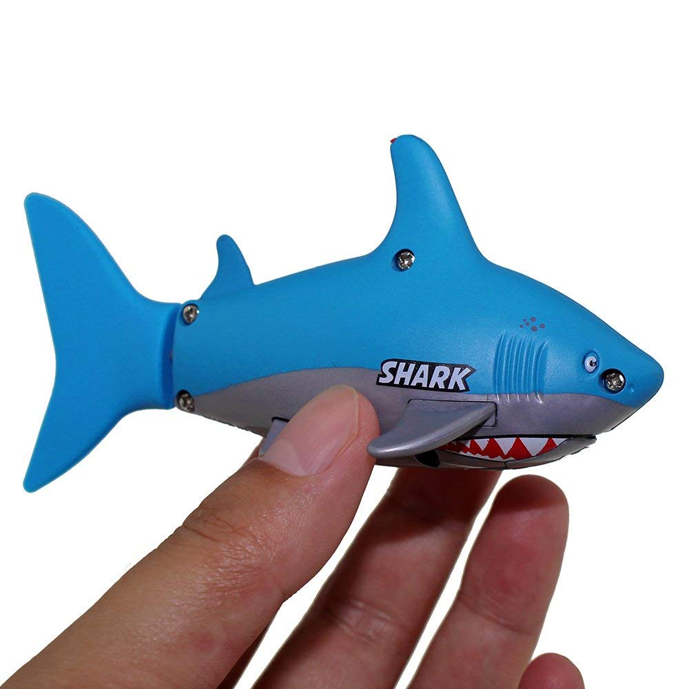 Tipmant Mini RC Fish Shark Remote Control Boat Ships & Submarine for Fish Tank, Swimming Pool, Bathtub Kids Electric Animal Toy - 3 Pack