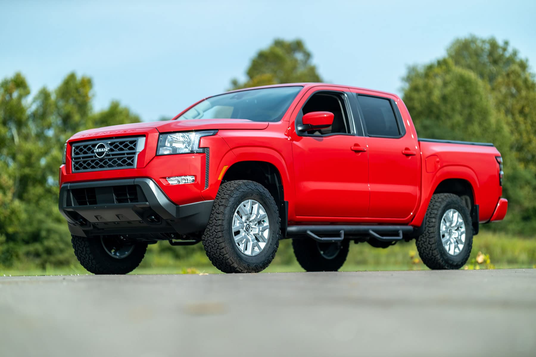 Rough Country 2.5" Lift Kit w/N3 Struts for 2005-2024 Frontier 4WD - 86731