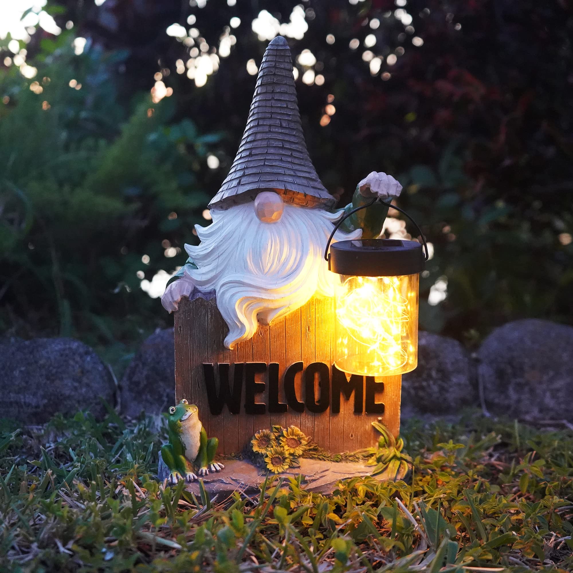VP Home Welcome Gnome with Lantern and Frog Solar Powered LED Outdoor Decor Garden Light Welcome Gnomes Statues Outdoor Funny Figurine Decor for Outside Patio, Yard, Lawn