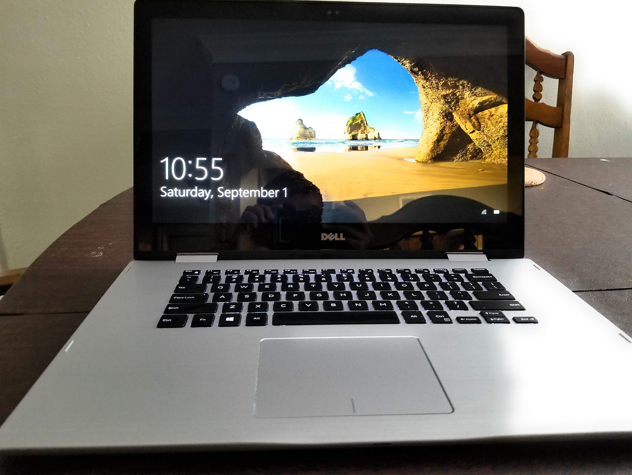 Dell Inspiron 15 7000 2-in-1 I7579-0028GRY - 15.6" FHD Touch - 7th Gen i5-7200U - 8GB - 256GB SSD - Gray