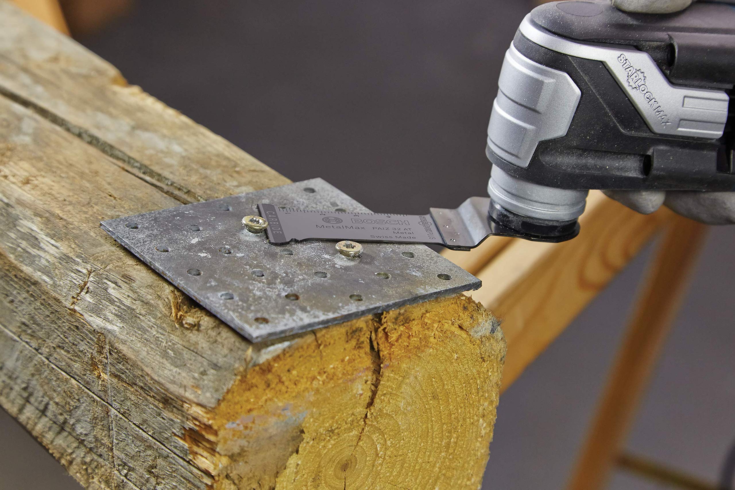 BOSCH OSP114C 1-1/4 In. StarlockPlus Oscillating Multi Tool Metal & More Carbide Extreme Plunge Cut Blade for Heavy-Duty Applications in Cutting Iron Bar, Metal, Wood with Nails, Drywall and Tile