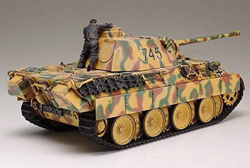 TAMIYA Models Pz.Kpfw Panther Ausf. D Military Vehicle Building Kit (Sd.Kfz.171)