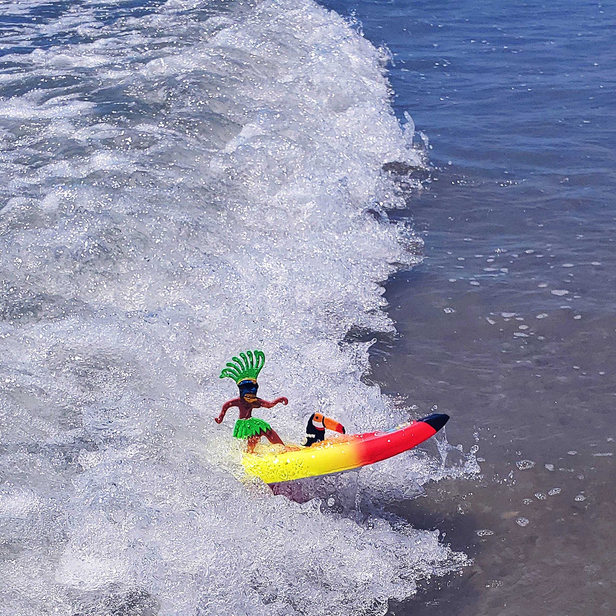 Surfer Dudes Legends & Surfer Pets Wave Powered Mini-Surfer, Pet and Surfboard Beach Toy - Teahupo'o Tiki and Toucan Tiki