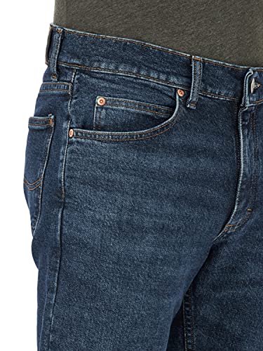 Lee Men's Legendary Regular Fit Tapered Leg Jean, Aegean Sea, 32W x 32L