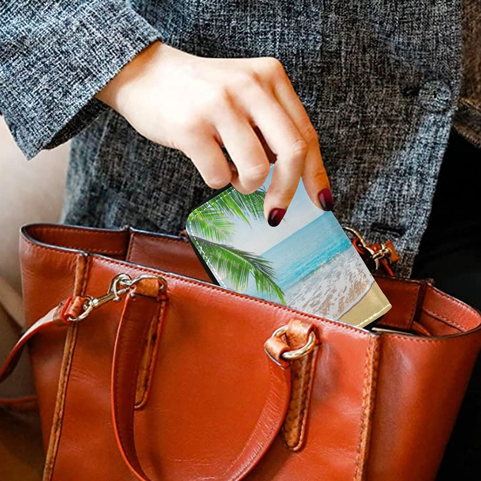 Tropical Palm Trees Sea Beach Credit Card Coin wallet, RFID Blocking Compact Women Leather Card Holder, Key Change Organizer, Zipper Purse Clutch Pouch Pocket