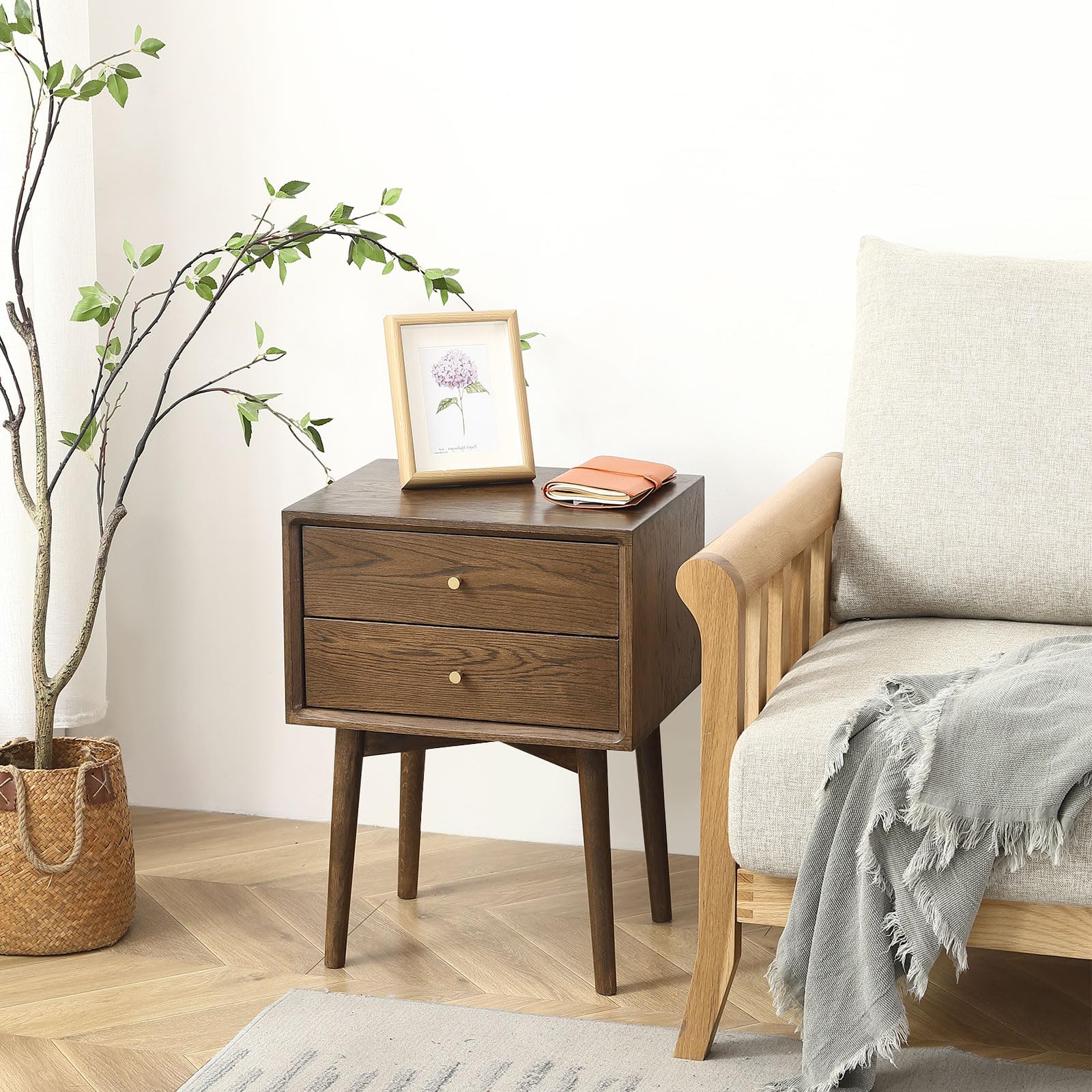 Fetuero Mid Century Modern Nightstands, Oak Bedside Table Solid Wood End Table with Drawers Real Wooden Cabinet Organizer for Bedroom, Natural Color