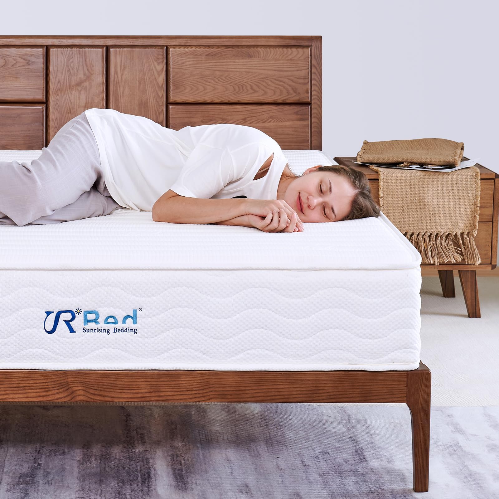 Organic Queen Mattress, 11 Inch Latex Mattress Queen Size Hybrid Mattress in a Box, Natural Mattress Medium Firm Support, Pressure Relief, CertiPUR-US, 120-Night Risk-Free Trial, 20-Year Warranty