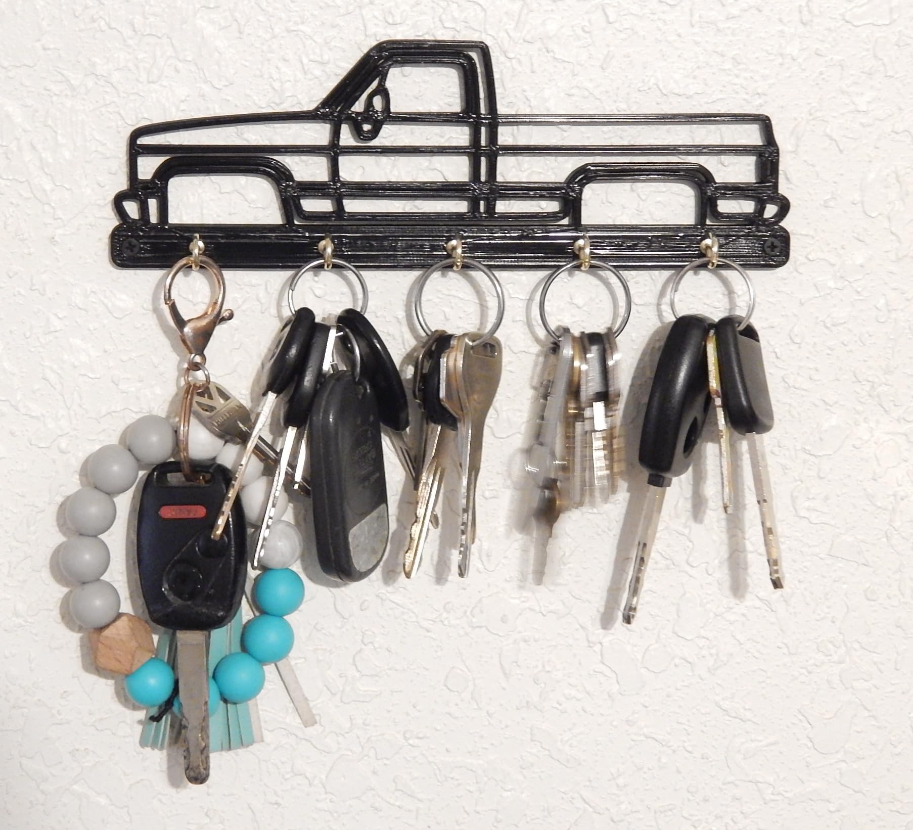 Generic Key Holder Hanger Rack Compatible with Chevy Chevrolet 1987 C10 Square Body Pickup Keys and Keychains Accessory, Black