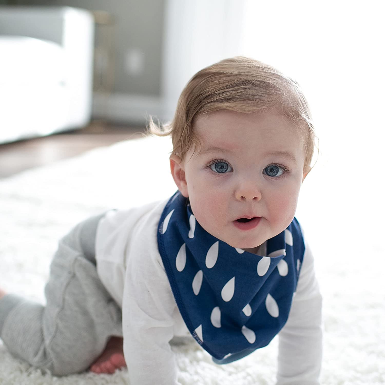Dr. Brown's Super Soft Bandana Bibs with Two Snap-On Teethers, 3m+, 4-Pack, Dinosaurs/Blue Drops/Whales/Anchors