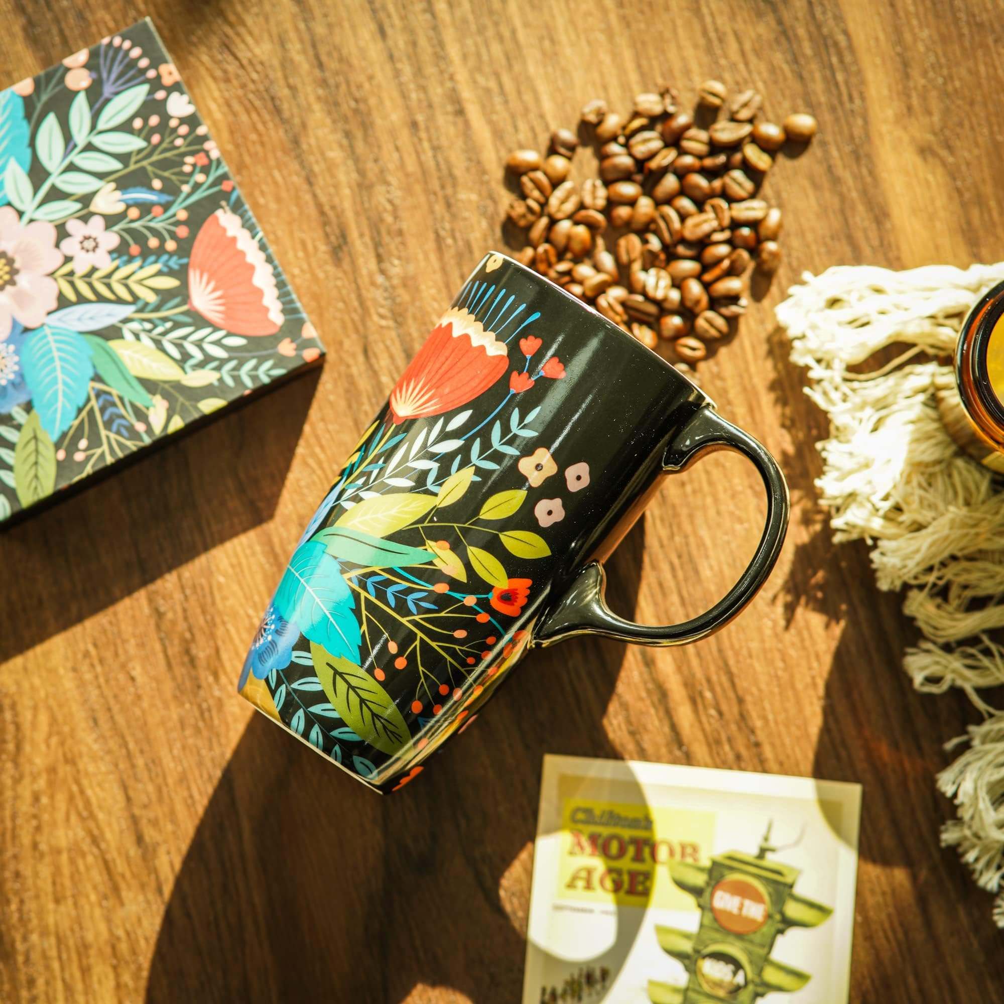 DUSVALLY Ceramic Mug Large Coffee Cup Tall Mugs Porcelain Latte Tea Cup with Lid and Color Box 17oz.Black and Colorful Flowers