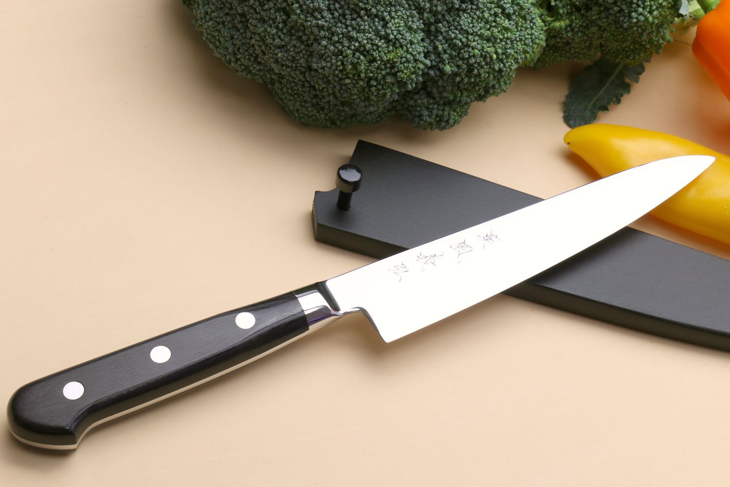 Yoshihiro High Speed Steel Petty Utility Chefs Knife (Black Pakkawood Handle) (5.3'' (135mm) & No Saya)