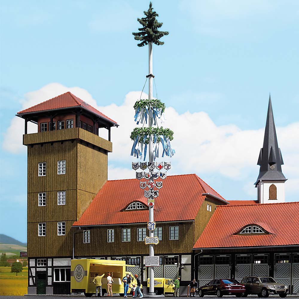 Busch 1069 Maypole HO Scenery Scale Model Scenery