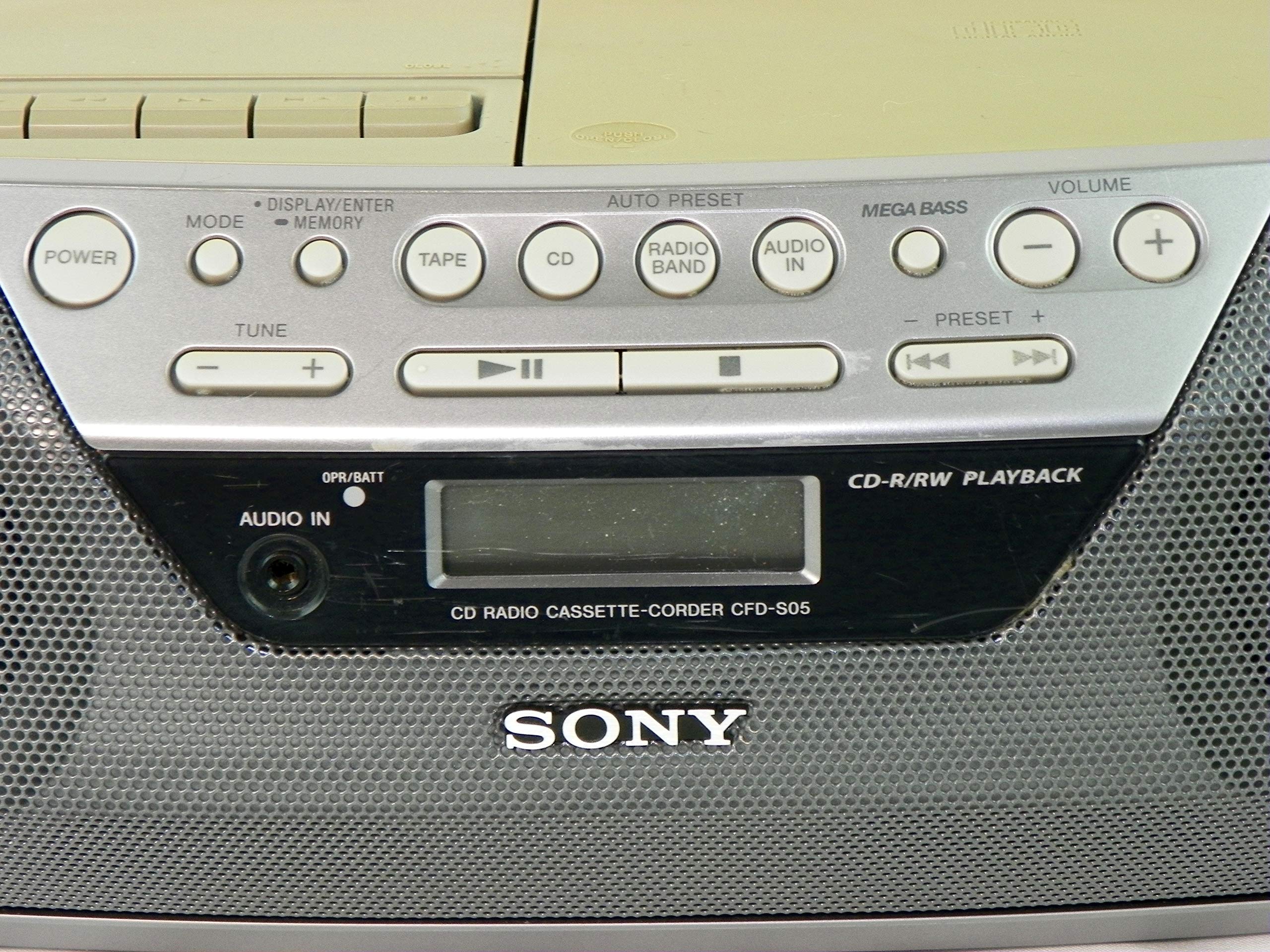 Sony CFD-S05 CD Radio Cassette Recorder with Auxiliary Cord (6 feet)
