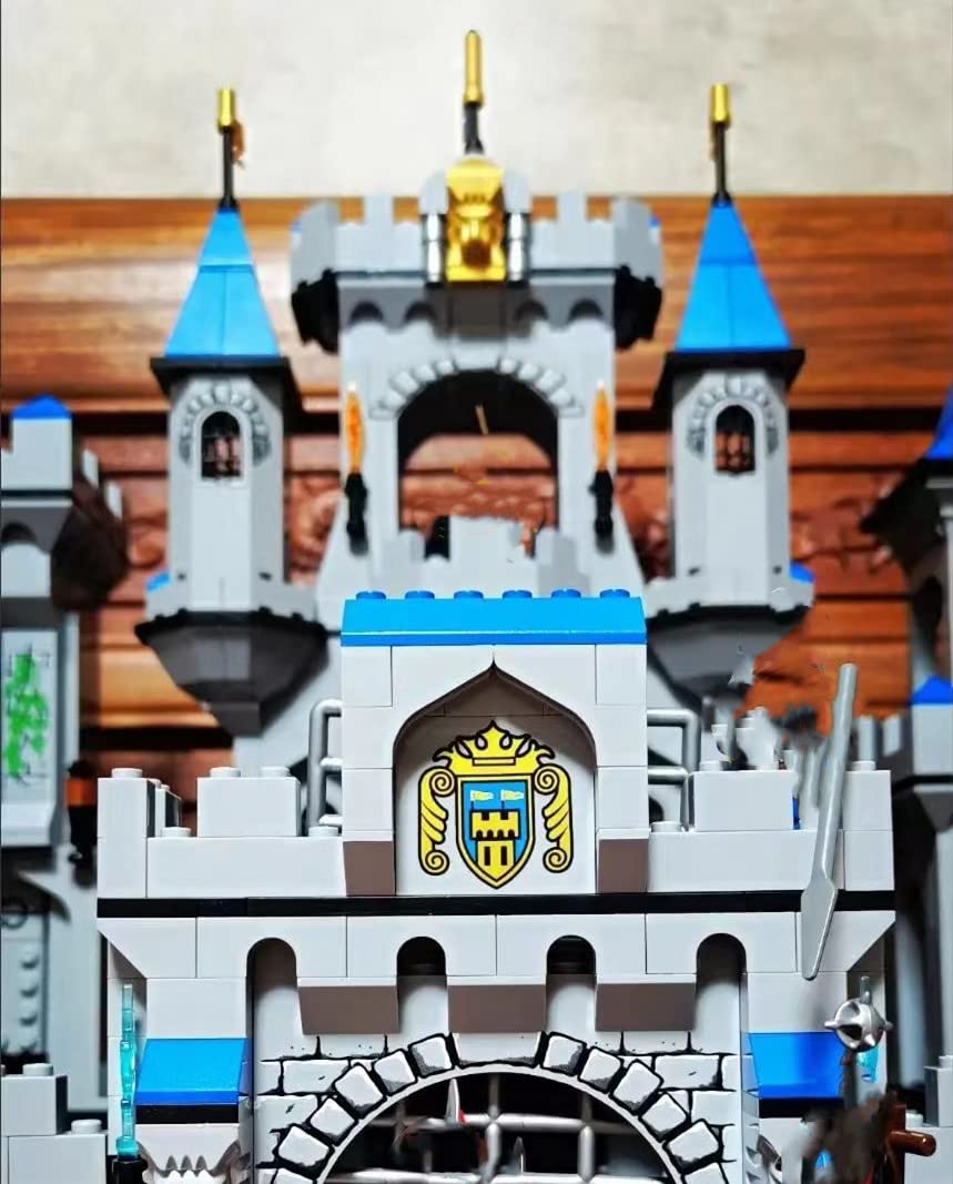 dadaguy Lion Knights Castle, European Medieval Castle Model Architecture Building Blocks kit Construction Building Model Set Toy for Adults and Kids