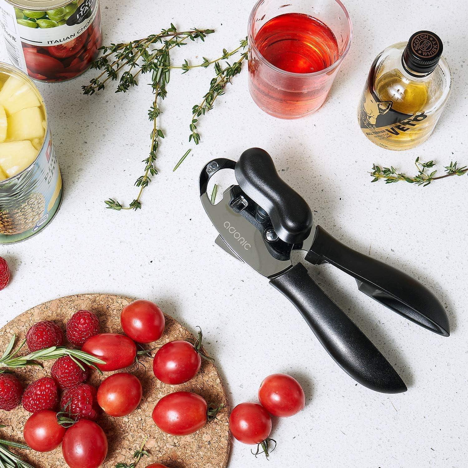 Can Opener Manual, 4-in-1 Can Opener Kitchen Durable Stainless Steel Heavy Duty Can Openers with Anti-slip Hand Grip Ultra Sharp & Smooth Edge