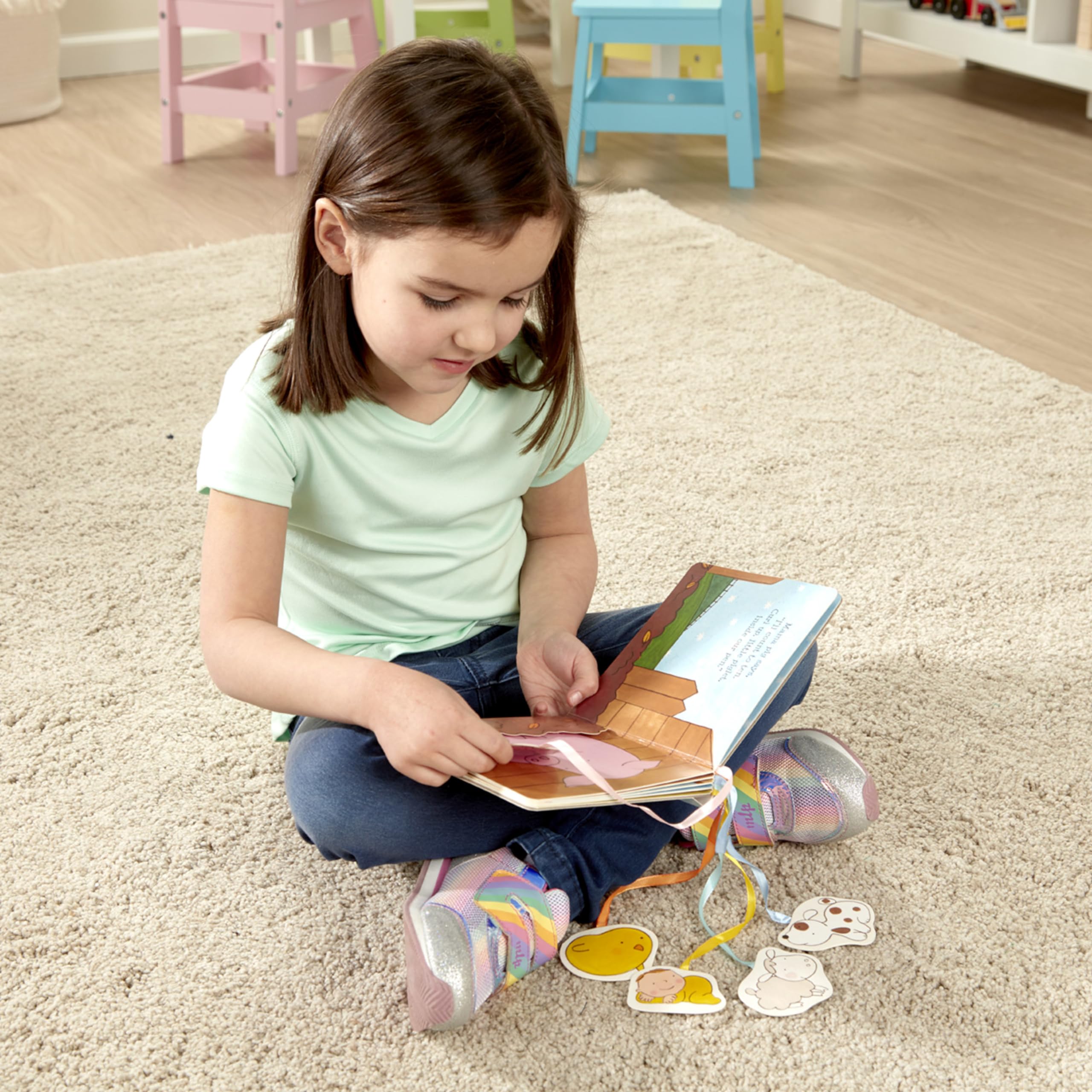 Melissa & Doug Children's Book - Good Night, Baby (Board Book with 5 Play Tags to Tuck into Pockets)