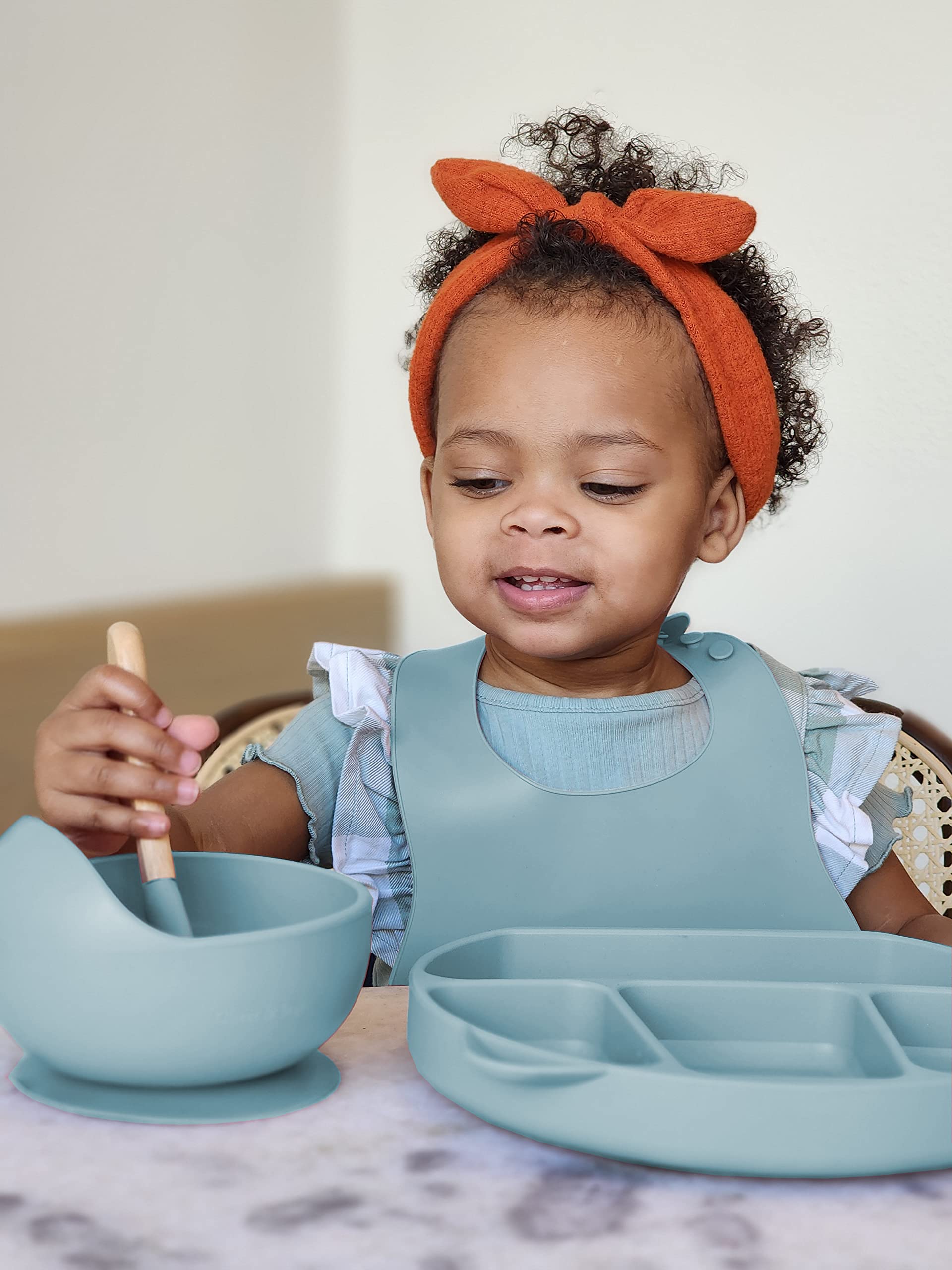 Oliver & Sage Baby, Toddler Silicone Feeding Set, Tableware Set | BPA Free | Suction Bowl Suction Plate | Adjustable Bib | Wooden Spoon/Fork Utensils | Waterproof | Easy Clean|5 Piece (Dusty Blue)