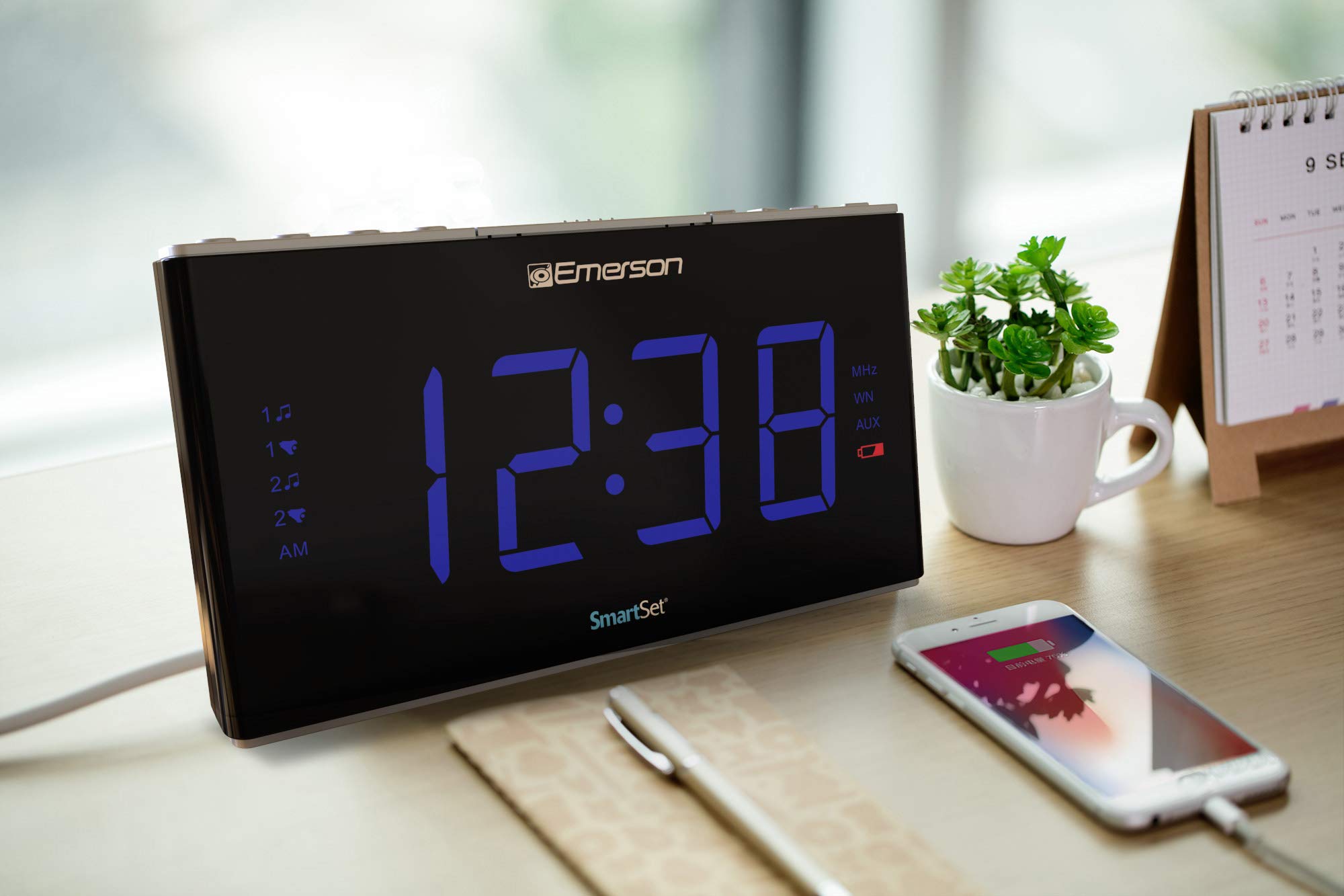 Emerson Smartset Sound Therapy Alarm Clock Radio with White Noise/Nature Sounds 1.8" LED Display Black/Blue, ER100105WB
