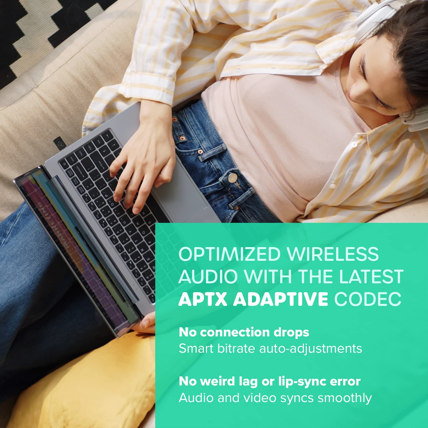Creative BT-W4 Smart Bluetooth 5.2 Audio Transmitter with aptX Adaptive, 24-bit Audio, Device-Switching Function, and Voice Chat Support for PC/Mac / PS5 / PS4 / Nintendo Switch