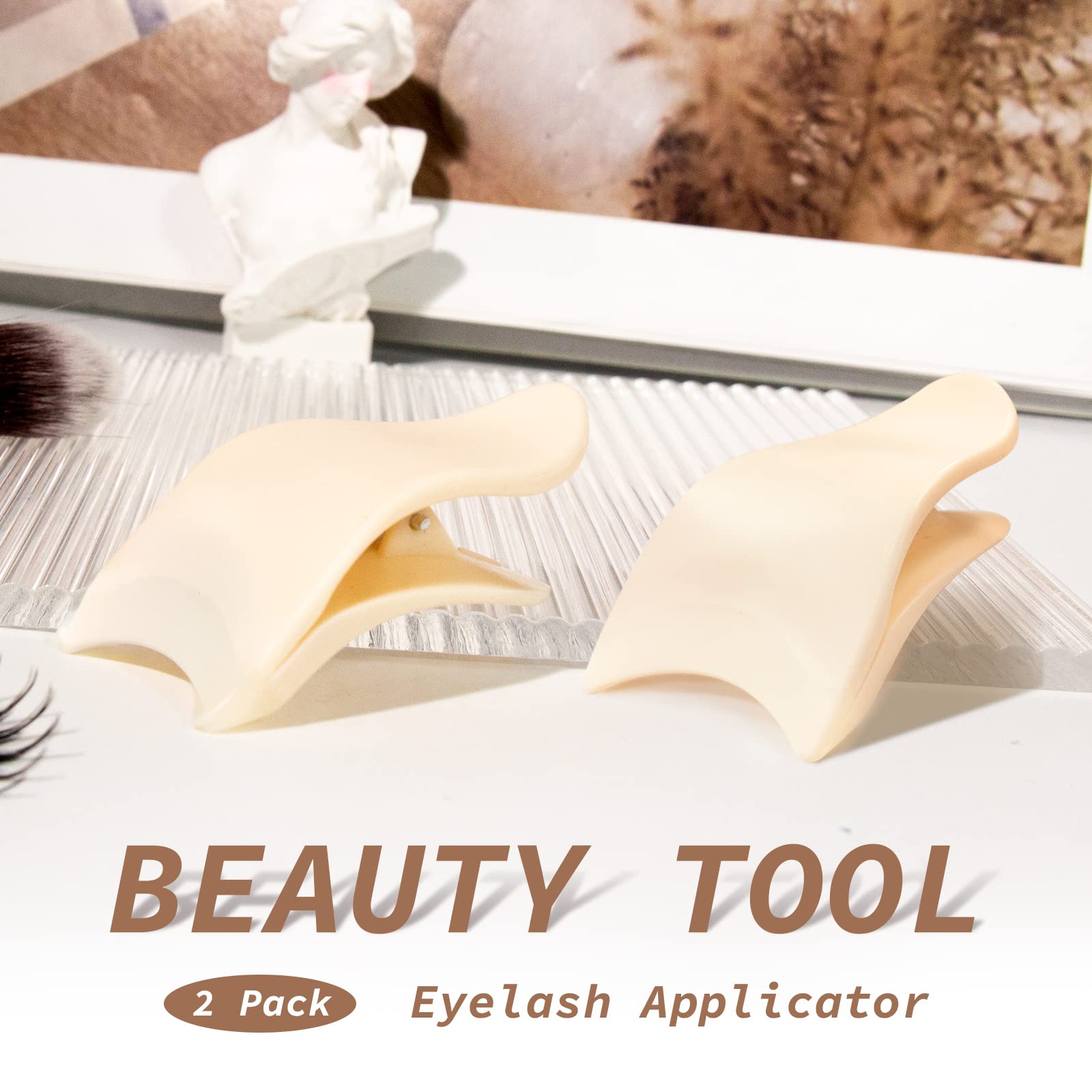 DAGEDA False Eyelash Applicator 2Pcs, False Lash Applicator Tool Lash Clip for Wear Eyelashes and Lash Extensions, Easy to Use Lash Tweezer, Beginner Friendly Lashes Buddy Eye Makeup Tools(Beige)