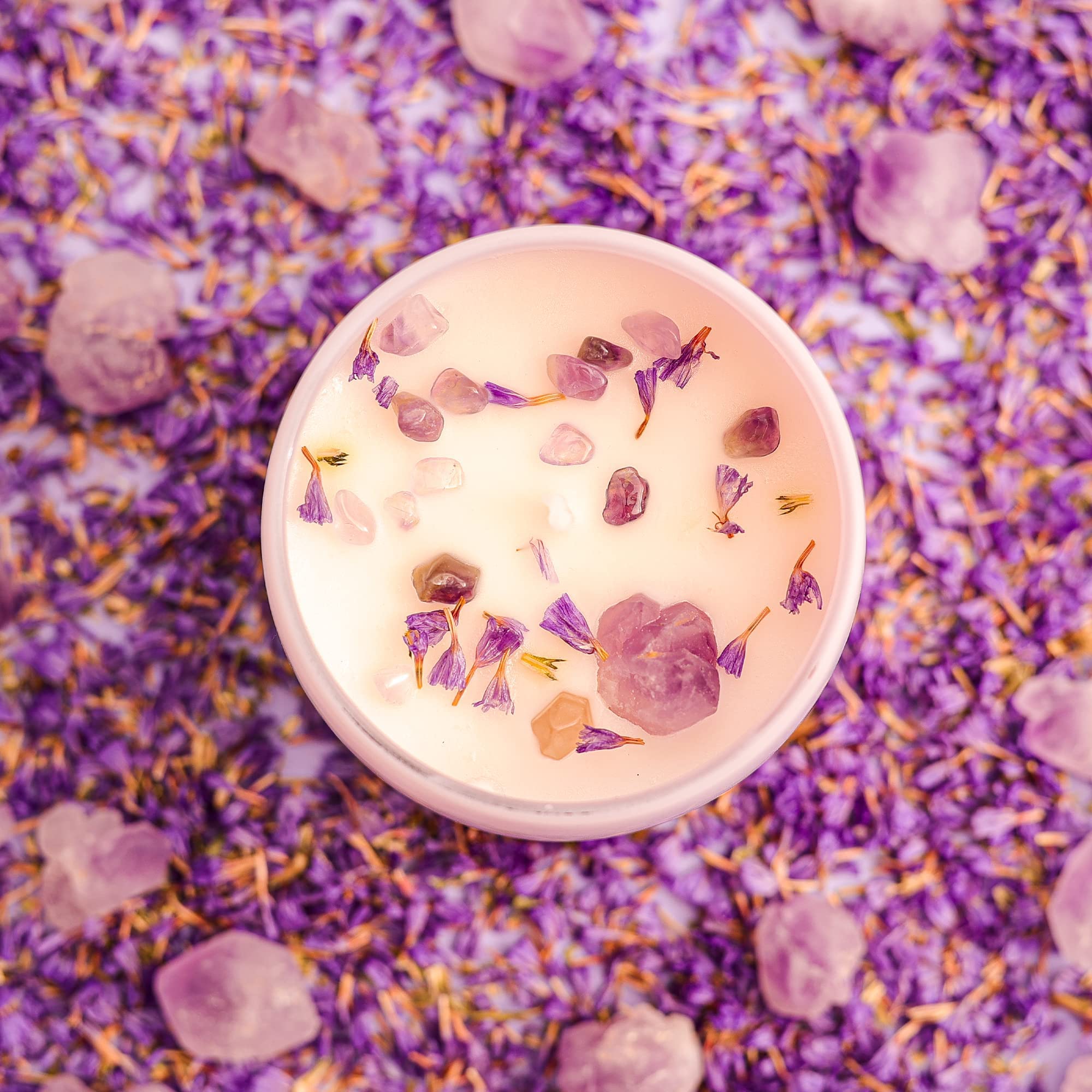 Lavender Vanilla Scented Candle with Crystal Inside,Luxury Candle Gift for Women,10oz Crystal Natural Soy Candle,Spiritual Aromatherapy Candle for Home Scented | Purify