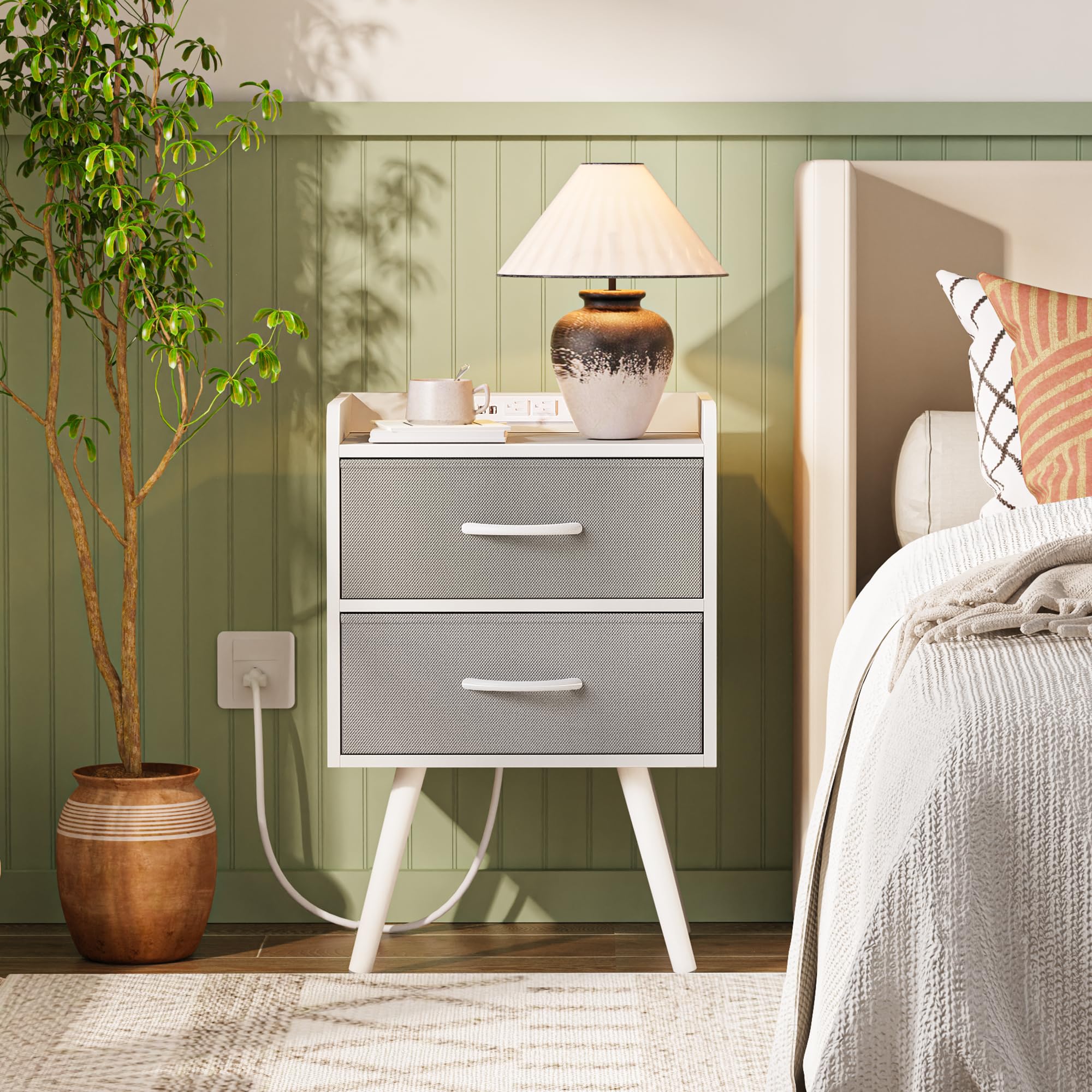 Huuger Night Stand with Charger Station, Nightstand with Drawers, Bedside Table, End Table with Solid Wood Feet, White Nightstand, Side Tables for Bedroom