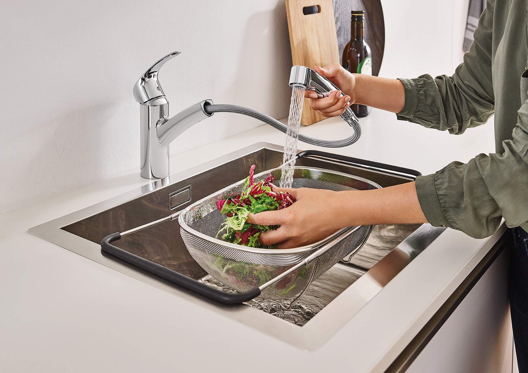 Grohe 30306DC0 SuperSteel Eurosmart Single-Handle Pull-Out Sprayer Kitchen Faucet