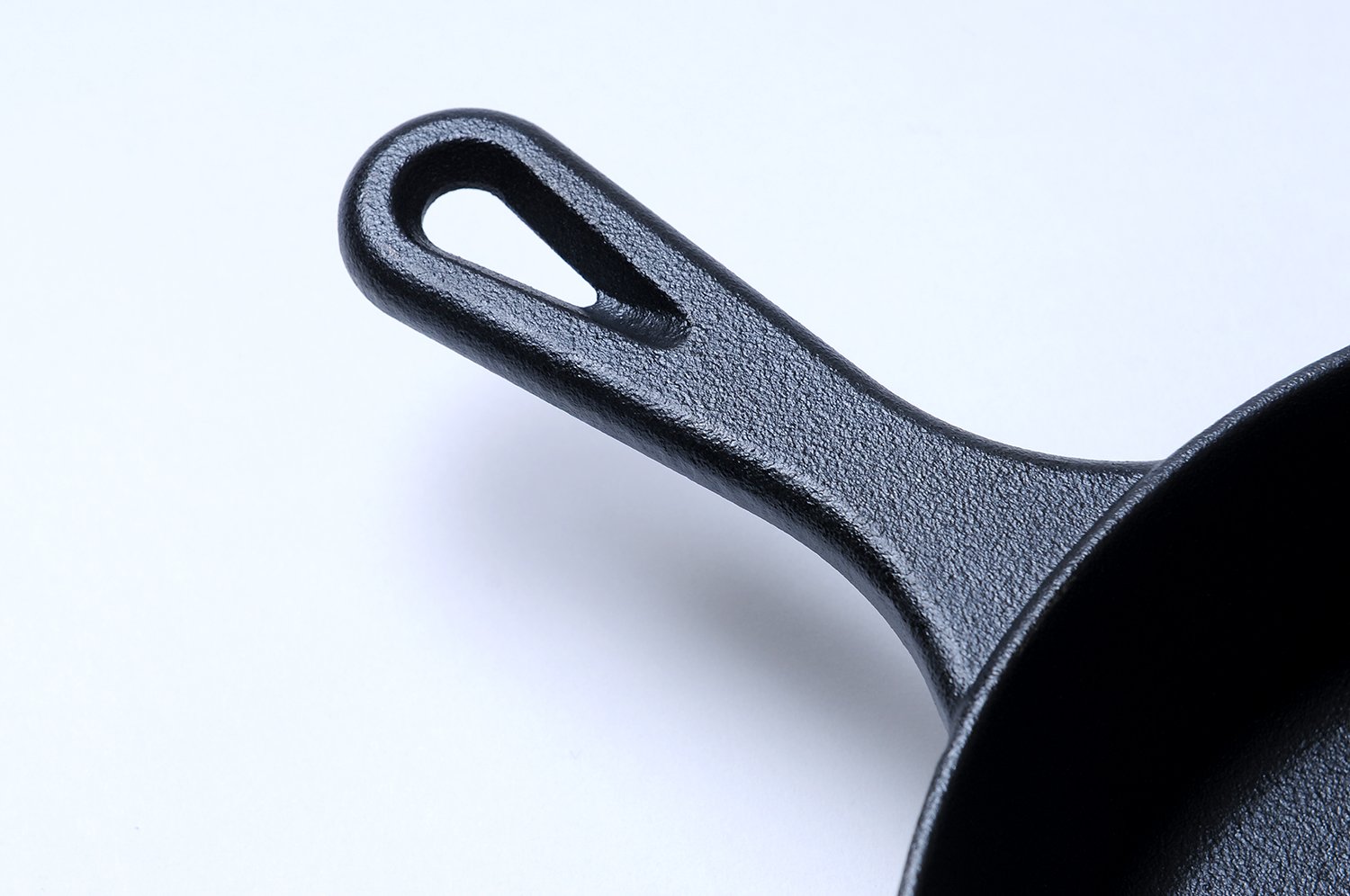 HomeVss Cast Iron, Pre Seasoned Skillet with Silicone Handle (12 inch)