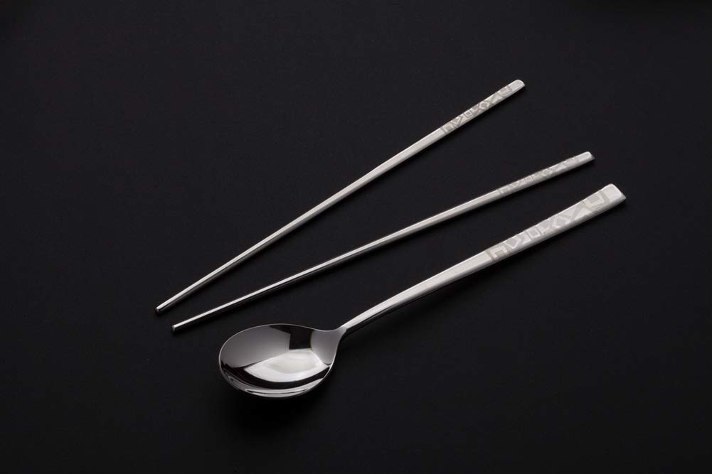 Korean Style Stainless Steel Spoons and Chopsticks set (2 Set-MoMo)