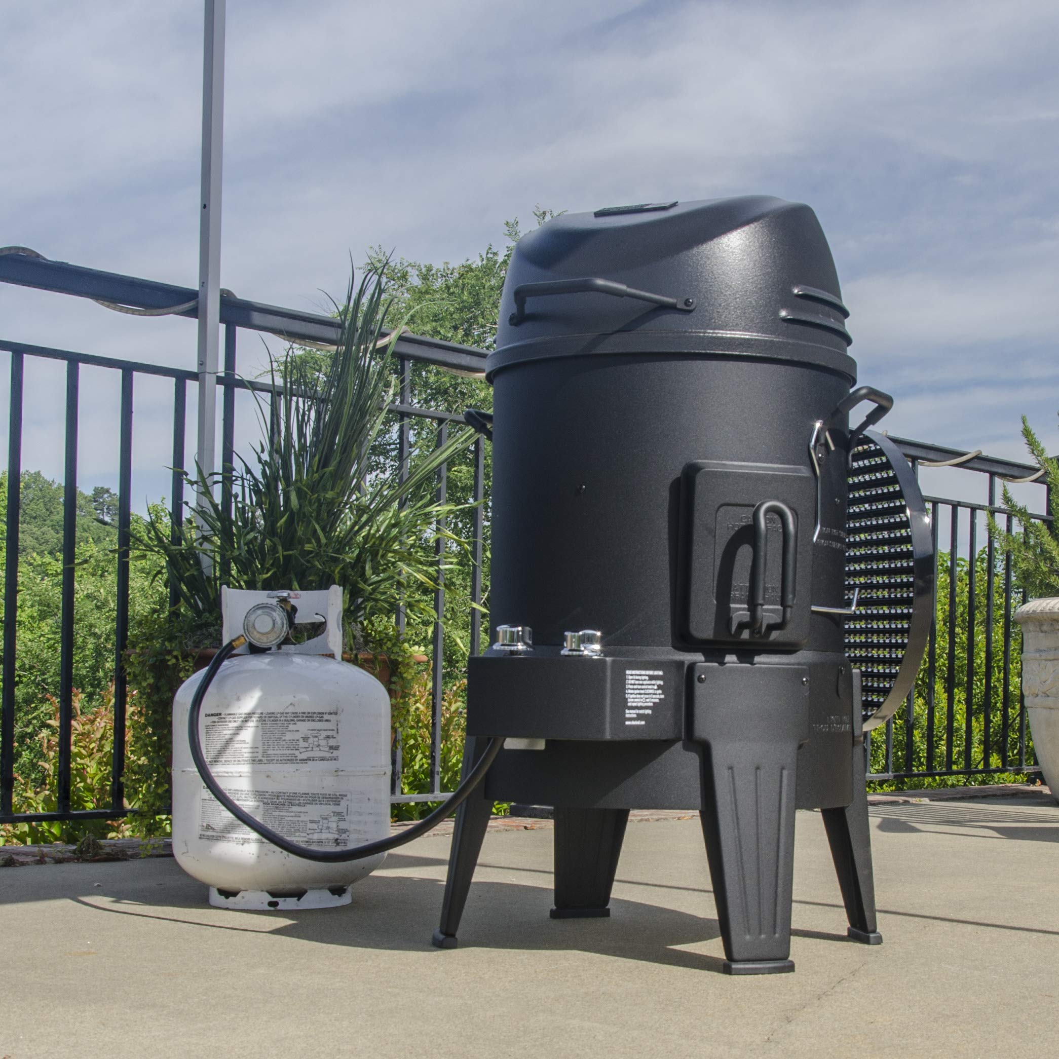Charbroil® The Big Easy TRU-Infrared Cooking Technology 3-in-1 Propane Gas Stainless Steel Smoker, Roaster & Grill - 14101550