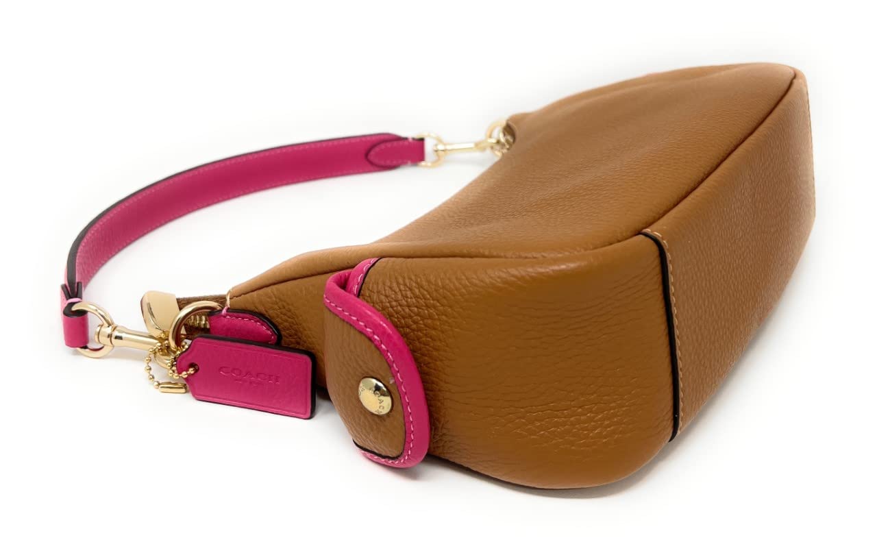 COACH Pennie Shoulder Bag 25