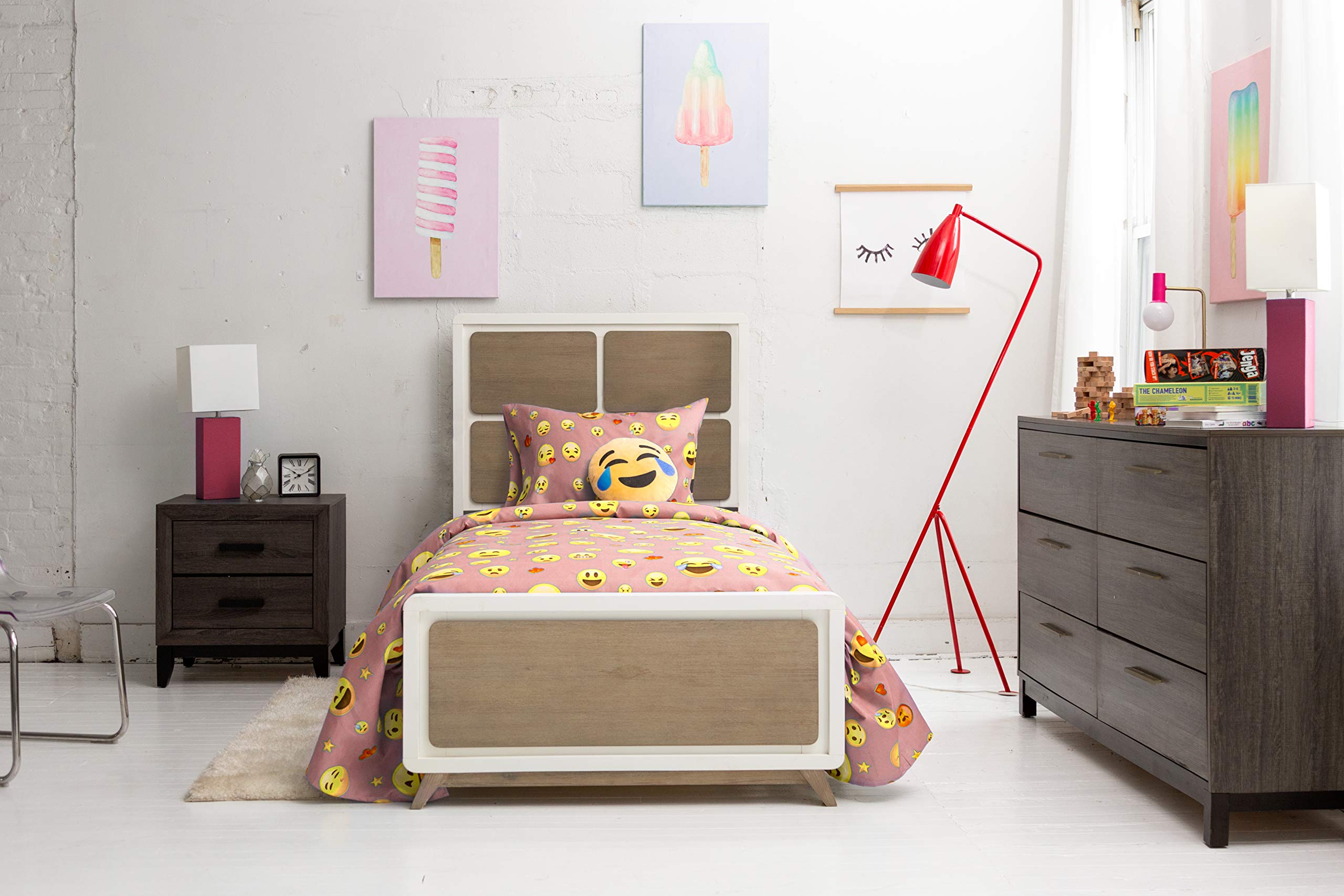 Chital Twin Bed Sheets for Girls | 3 Pc Colorful Kids Bedding Set | Pink Emoji Print | Durable Super-Soft, Double-Brushed Microfiber | 1 Flat & 1 Fitted Sheet, 1 Pillow Case | 15" Deep