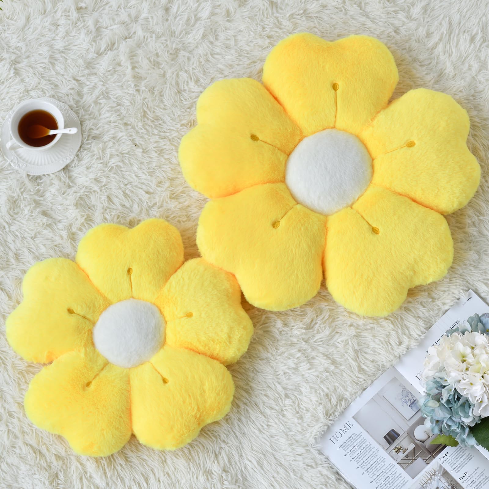 Ddliury Flower Pillow, Flower Shaped Pillow Decorative Throw Pillows for Bed Couch, Cute Daisy Pillow Dorm Decor Floor Seating Cushion (Yellow, 15 Inches)