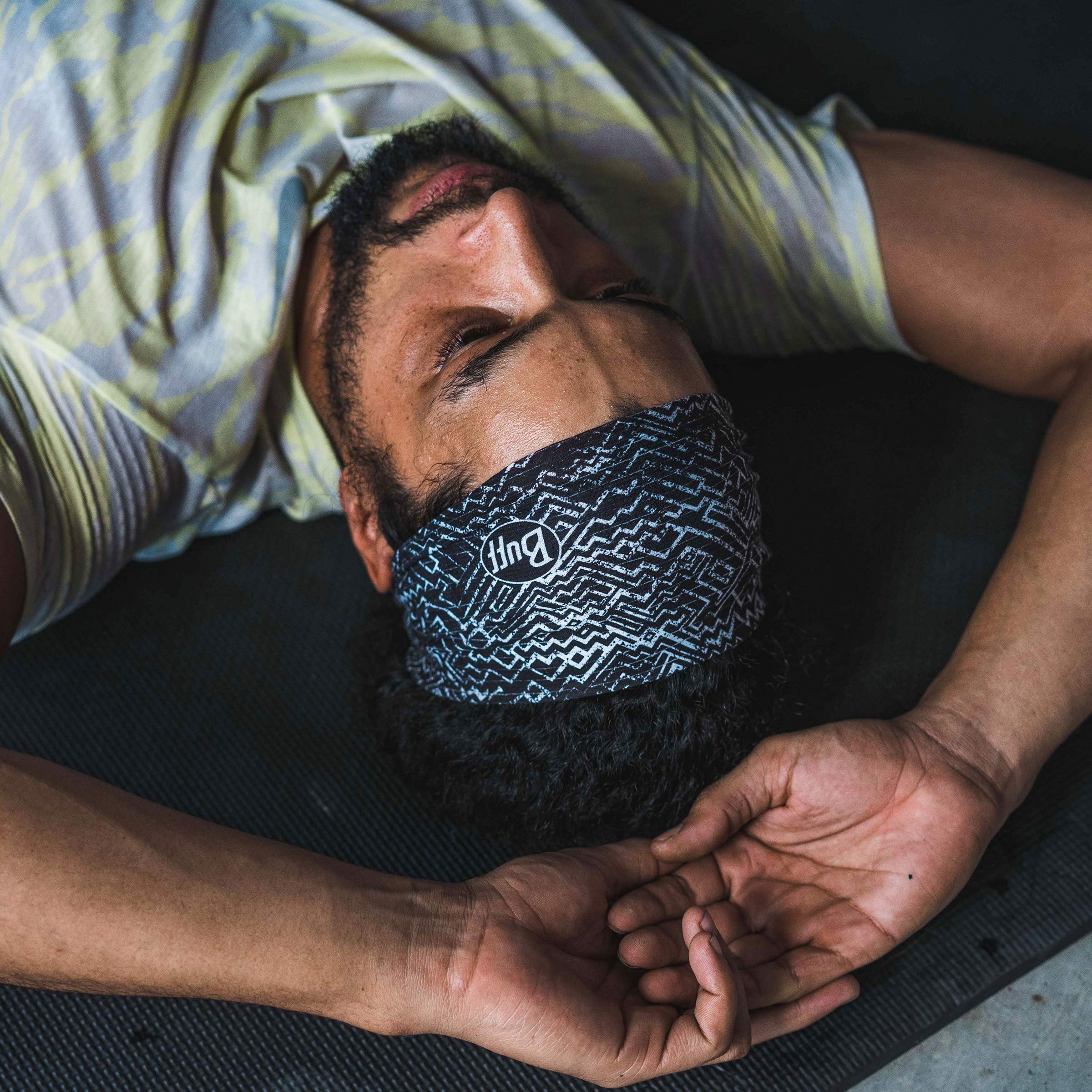 BUFF CoolNet UV Half Neck Gaitor, UPF 50 Sun Protection, Breathable, Cooling Bandana, Versatile, Quick Dry Face Mask, Bihar, Adult Size