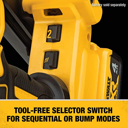 DEWALT 20V MAX* Framing Nailer, 21-Degree, Plastic Collated, Tool Only (DCN21PLB)
