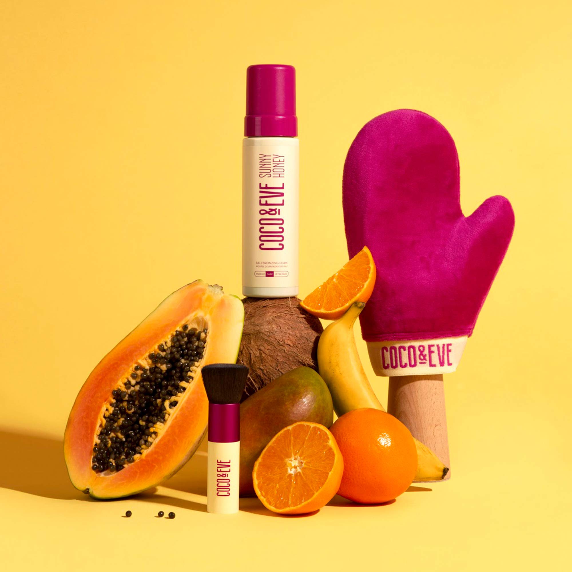 Coco & Eve Sunny Honey Bali Bronzing Deluxe Vegan Kabuki Self Tanner Brush