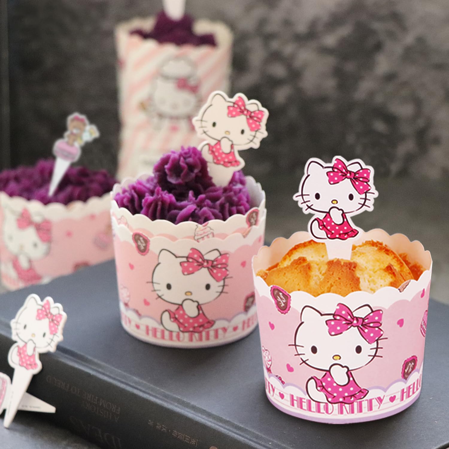 CHEFMADE 25 Pack Baking Cups Liner, Hello Kitty Cupcake Liners with 25Pack Mini Card, Cupcake Paper Cups for Muffins Desserts, Bake Sales, Wedding Table Decor, Baby Showers, Party Treats