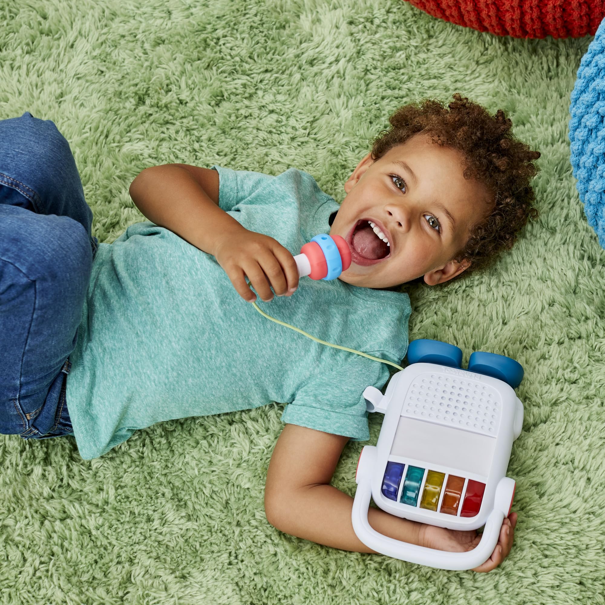 Playskool Rock n’ Roll Bot, Kids Bluetooth Speaker and Voice Changing Karaoke Microphone Toy, Ages 3 and Up (Amazon Exclusive)