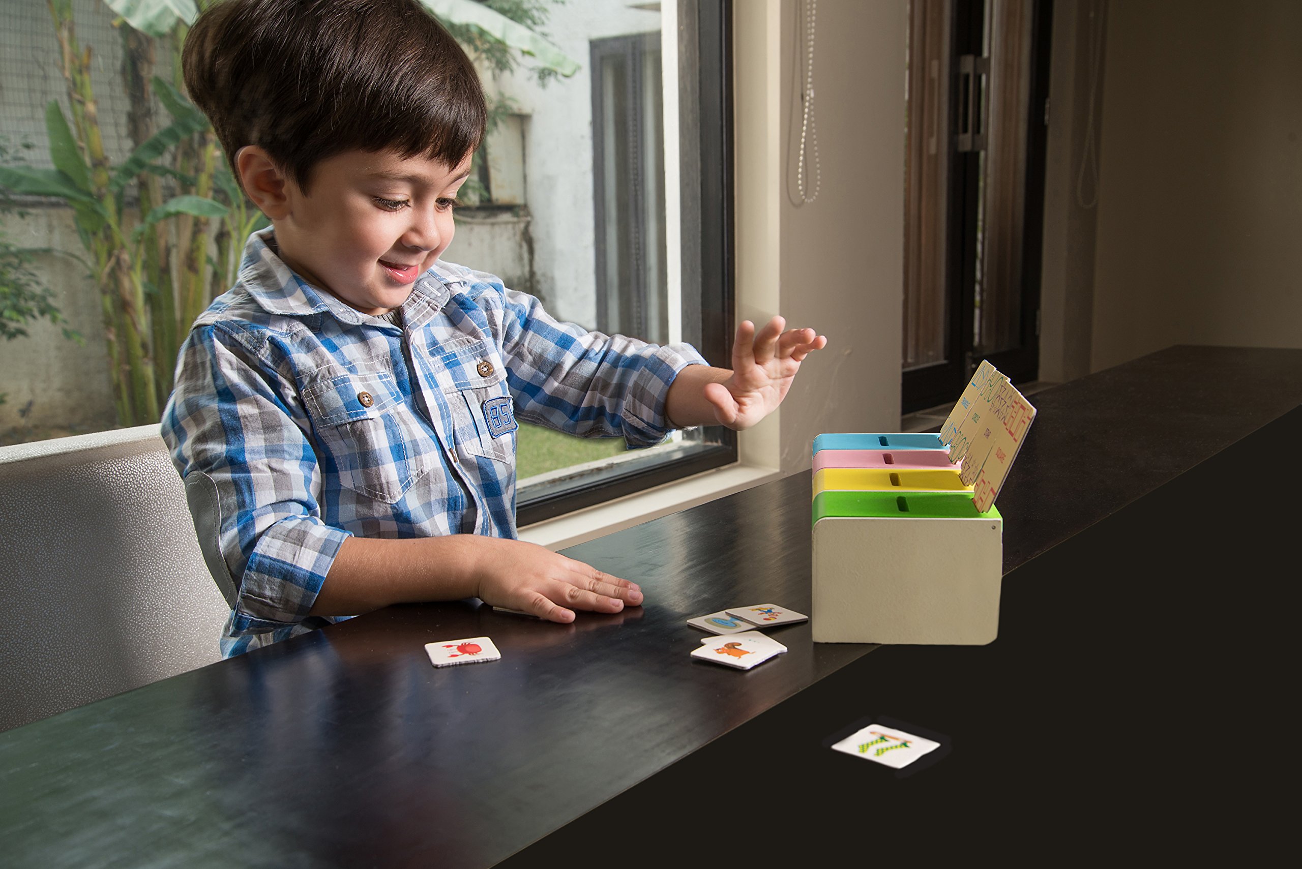 Chalk and Chuckles Sort in The Box - Fun Sorting and Matching Learning Activity for Kids Ages 3-6 - Smart Learning Educational Toys from Family Games for 3, 4, 5, 6 Years Old Boys and Girls