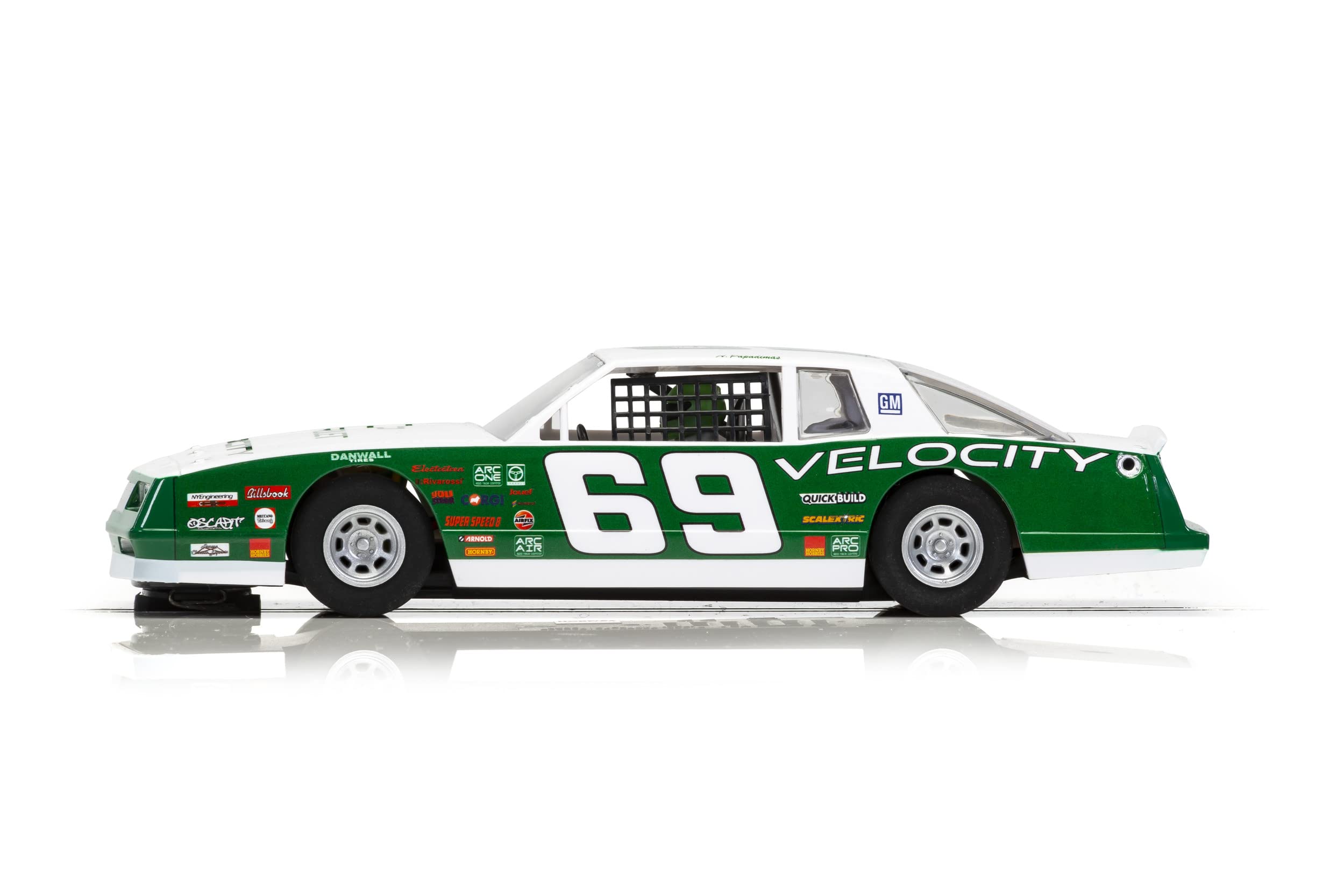 Scalextric Chevrolet Monte Carlo 1986#69 1:32 Slot Race Car C3947, Green/White