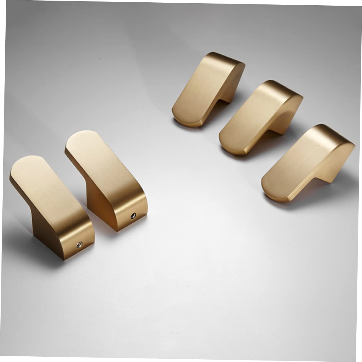 Cabilock 2pcs Towel Hooks Coat Hooks Wall Mounted Clothing Rack Metal Clothing Rack Bath Hook Brass Decor Wall Hooks Decorative Hooks Wall-Mounted Door Hook Towel Rack Coat Hanger Hook up