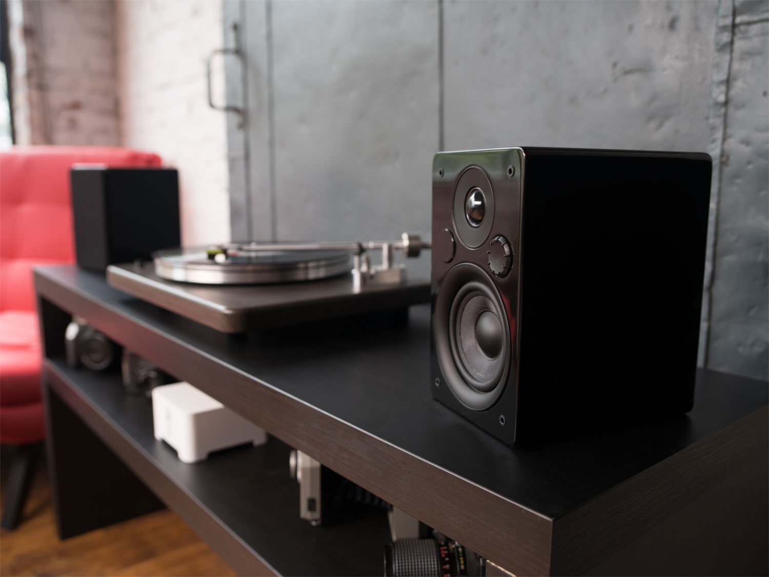 Peachtree Audio M25x Powered Speakers (Pair) - Piano Black