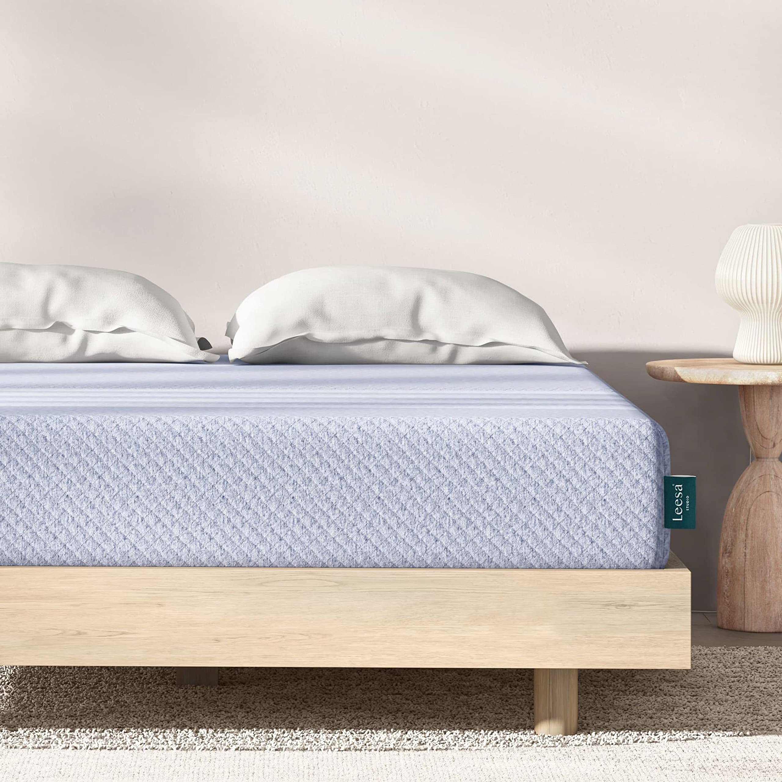 Leesa Studio 10" Mattress, Full Size, Cooling Memory Foam / CertiPUR-US Certified / 100-Night Trial Heather-blue