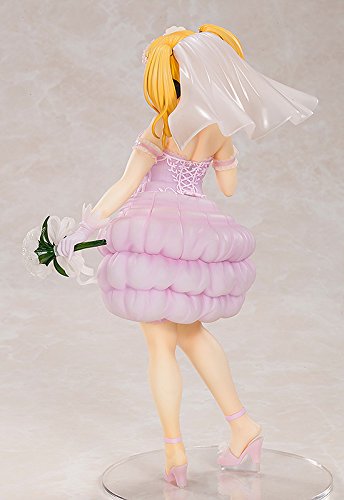 Souyokusha Super Pochaco Wedding Version 1: 5 Scale PVC Figure