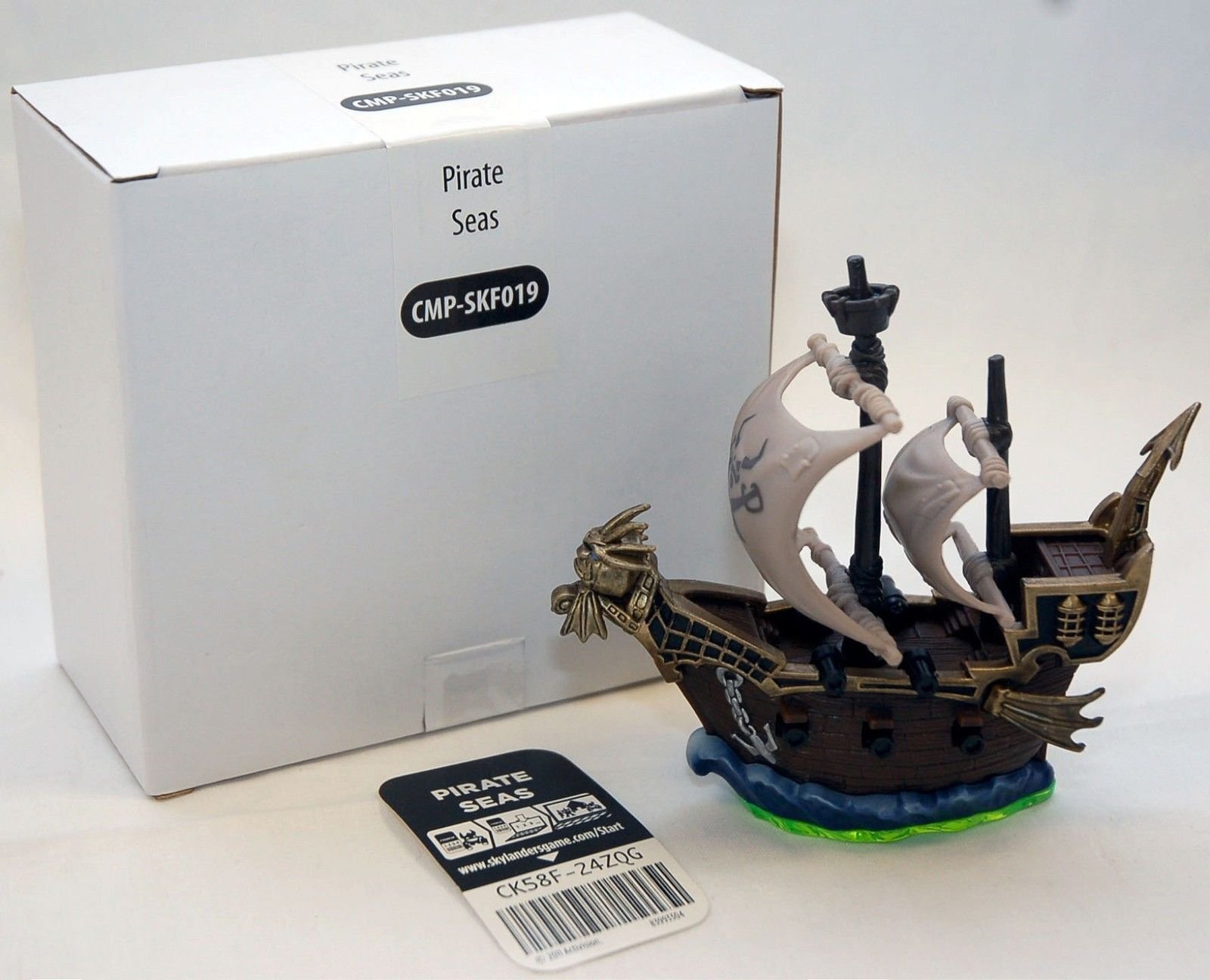 Skylanders Spyros Adventure LOOSE Mini Figure Pirate Ship Includes Card Online Code